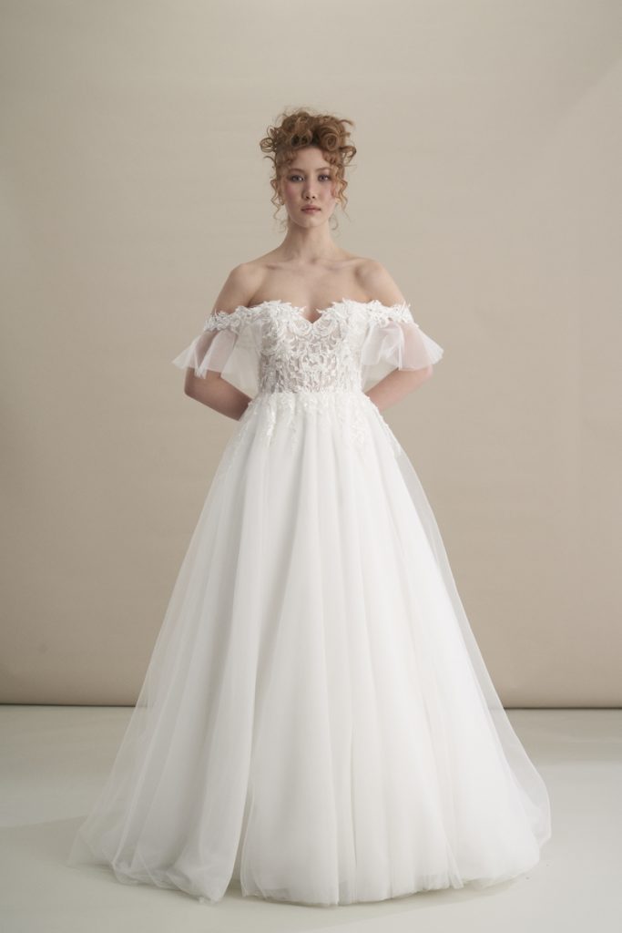 Julia – Beyaz Butik